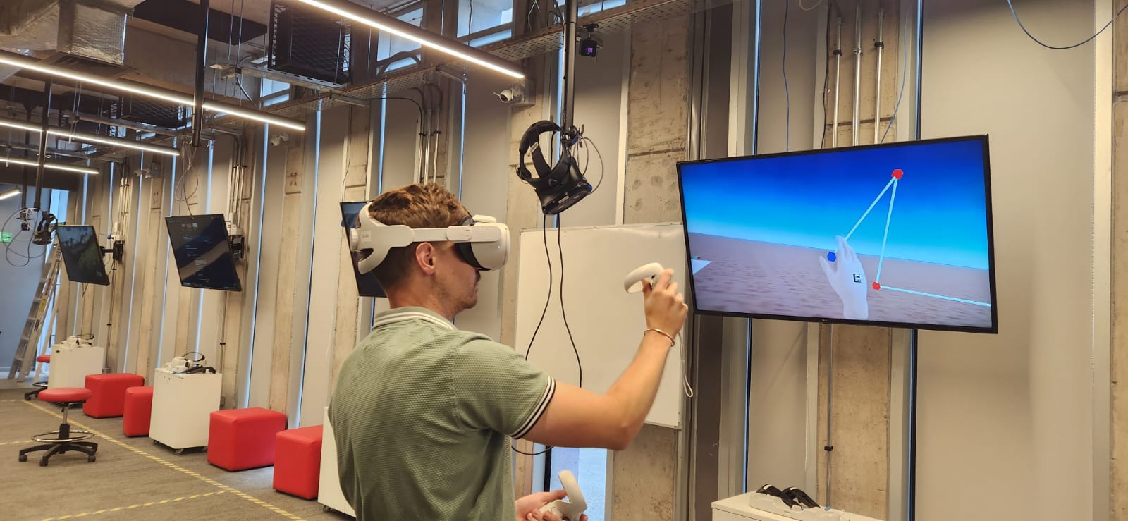 Área de Matemática realiza módulo integrado con RealiTec UDD - Facultad de Educación